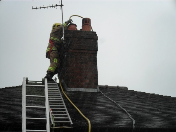 Cheshire Fire & Rescue Service - Chimney fire safety