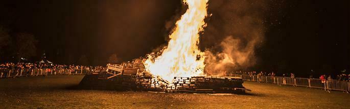 Cheshire Fire & Rescue Service - Bonfire night