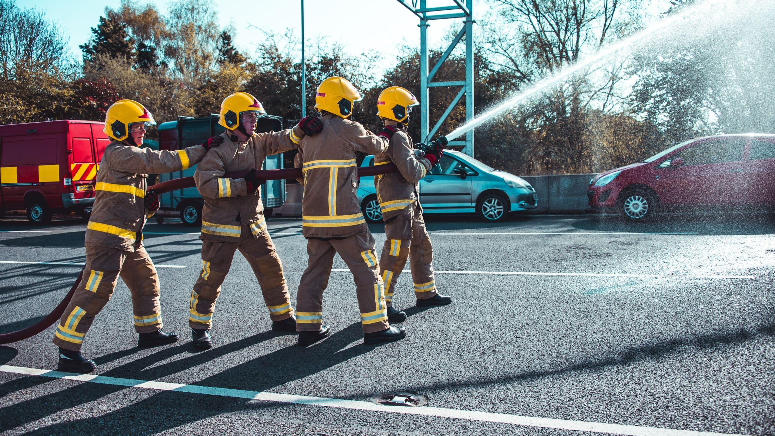 Cheshire Fire & Rescue Service - Be more. Become a firefighter – change ...