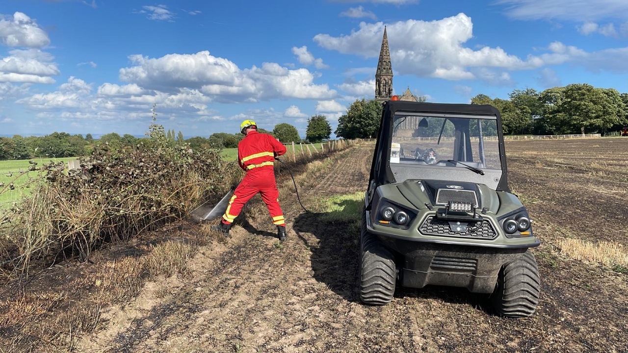 Cheshire Fire & Rescue Service - Vehicles