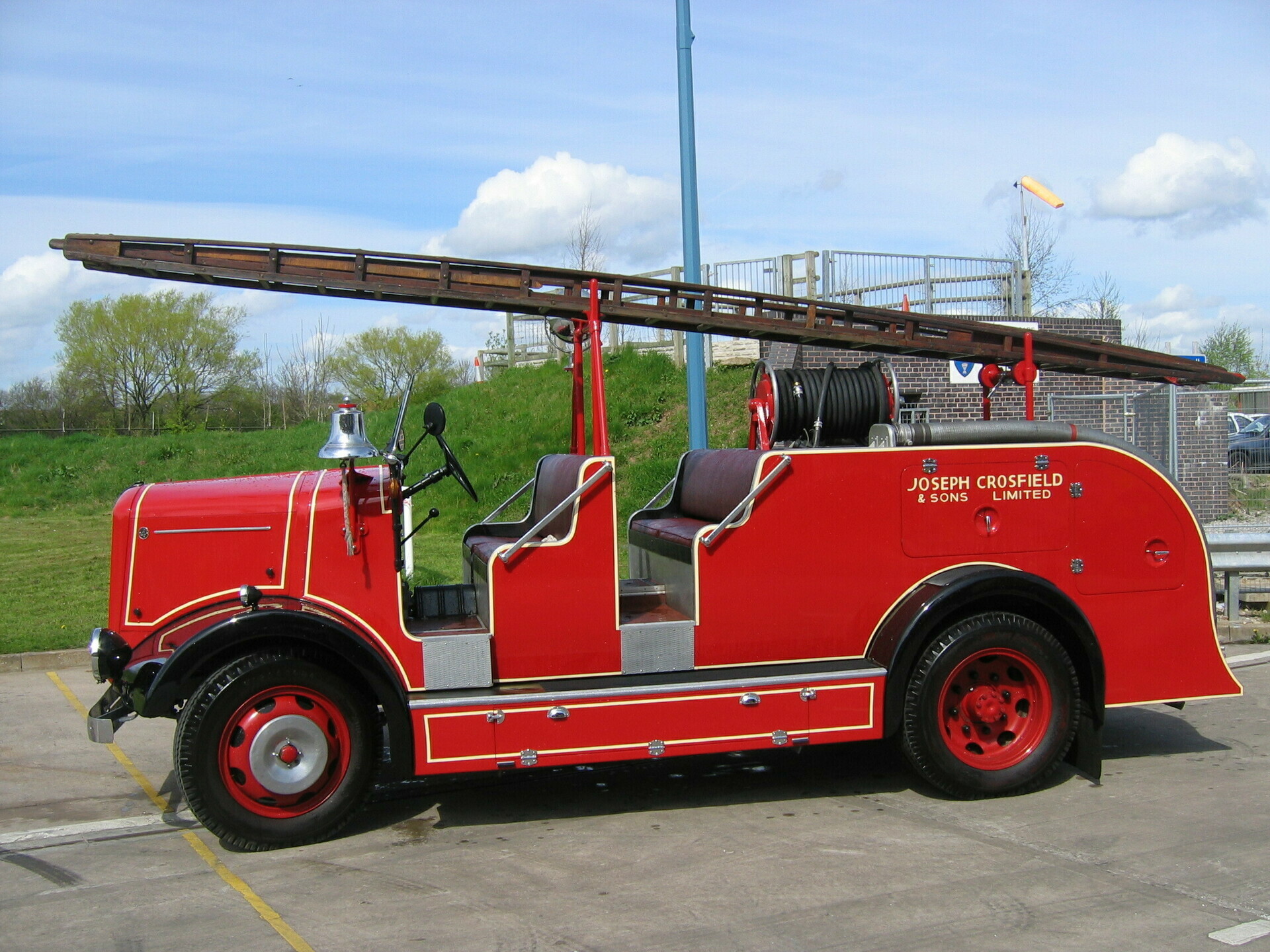 Cheshire Fire & Rescue Service - Vintage vehicles